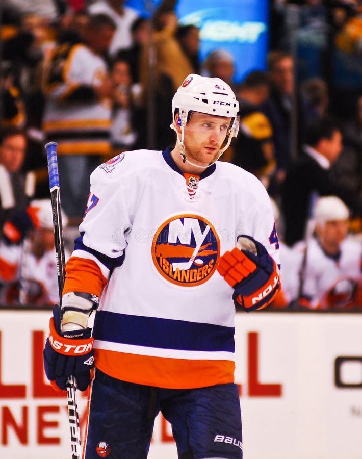Andrew MacDonald New York Islanders Editorial Photo - Image of game ...