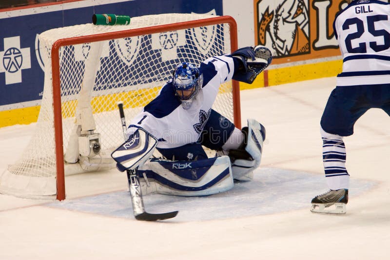 Andrew Raycroft photo stock éditorial. Image du hockey - 40198178