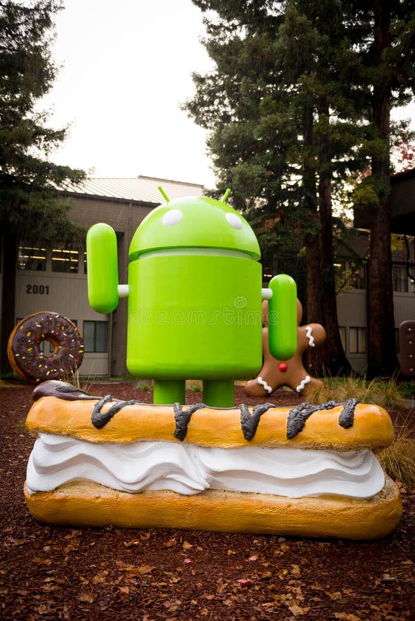 Android Figures on Google Campus Editorial Photo - Image of cream ...