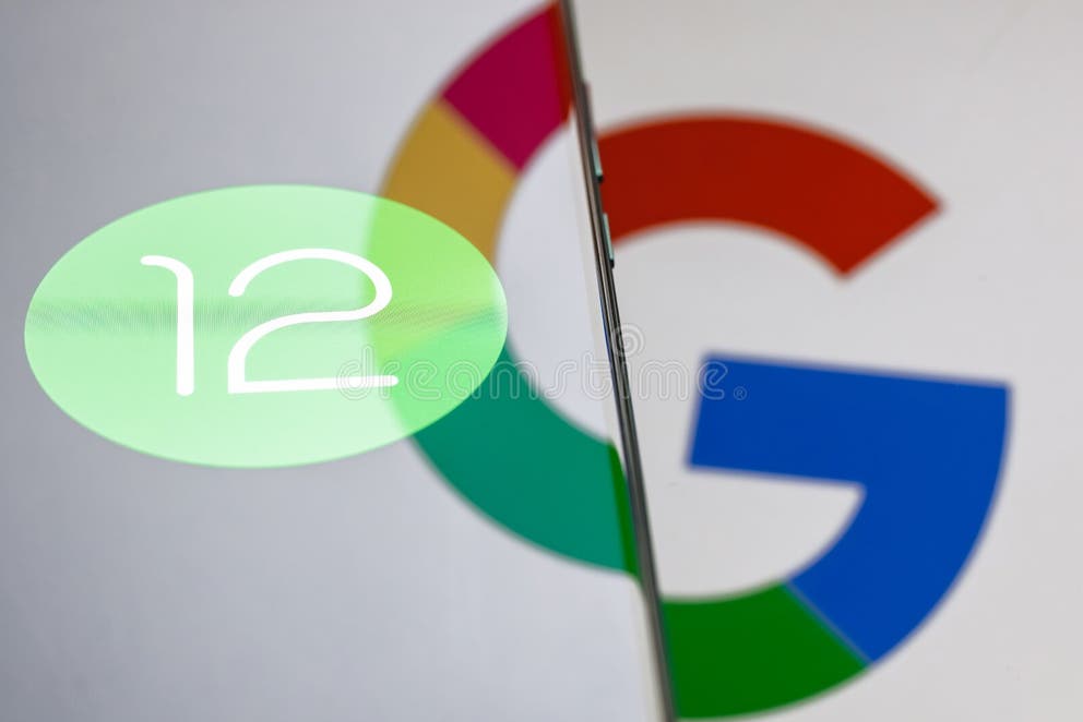 Android 12 Logo on Smartphone Screen Editorial Stock Image - Image of ...