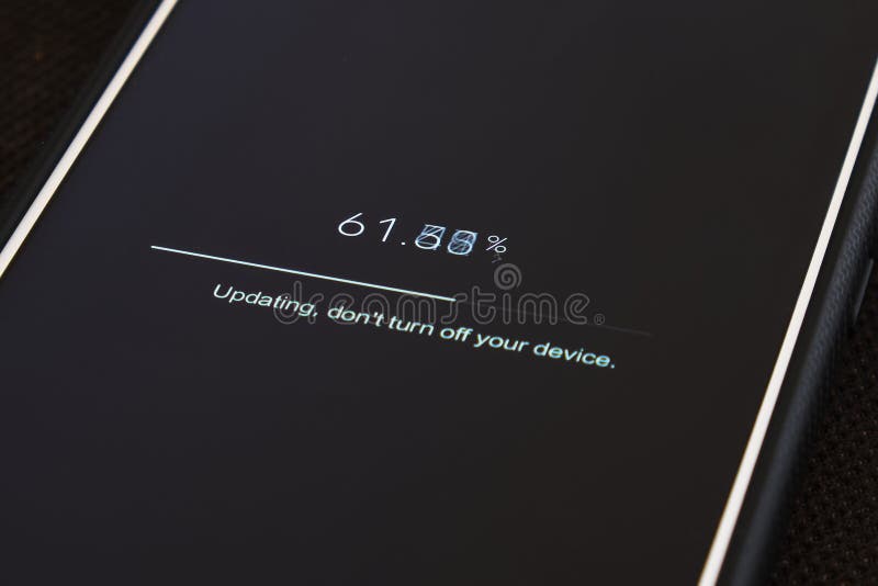 Android Phone Displaying Update Text Message Updating, Don`t Turn Off ...