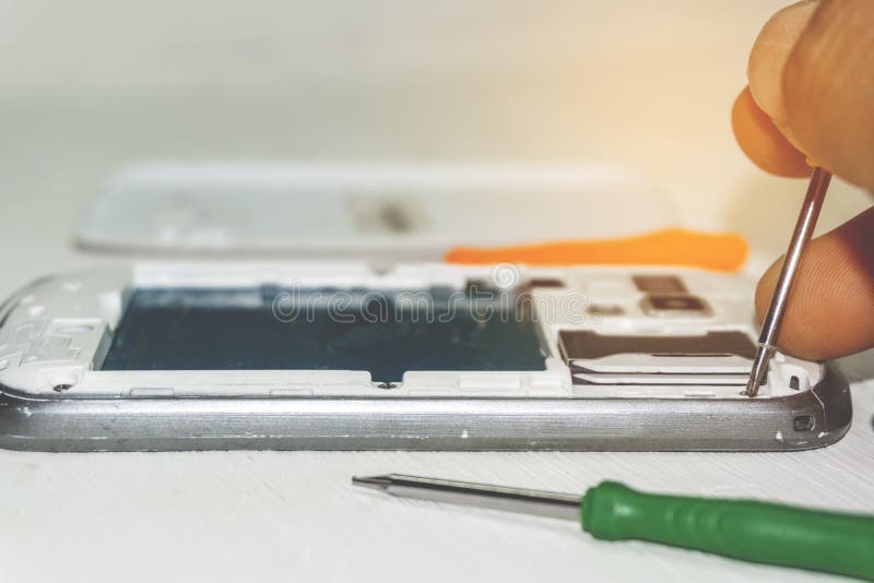 Android Phone Repairs for Smartphone by Professional Technician on Desk ...