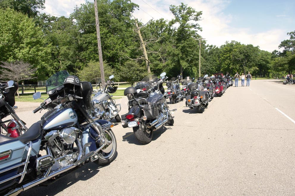 Andy Ross Ride imagem de stock editorial. Imagem de roda - 31056779