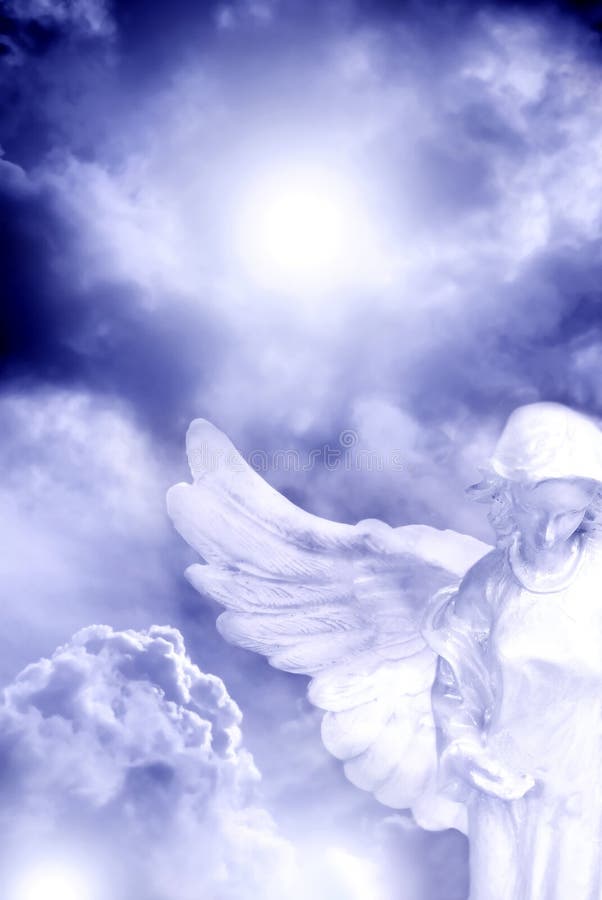 Ange en ciel divin photo stock. Image du divin, paix, magie - 8453334