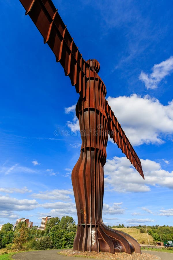 Ange du nord à Newcastle photographie éditorial. Image du acier - 98183257