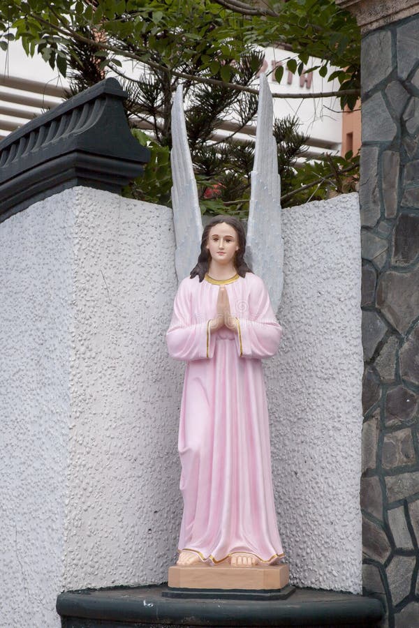 Ange rose photo stock. Image du gardien, classique, saint - 38827698