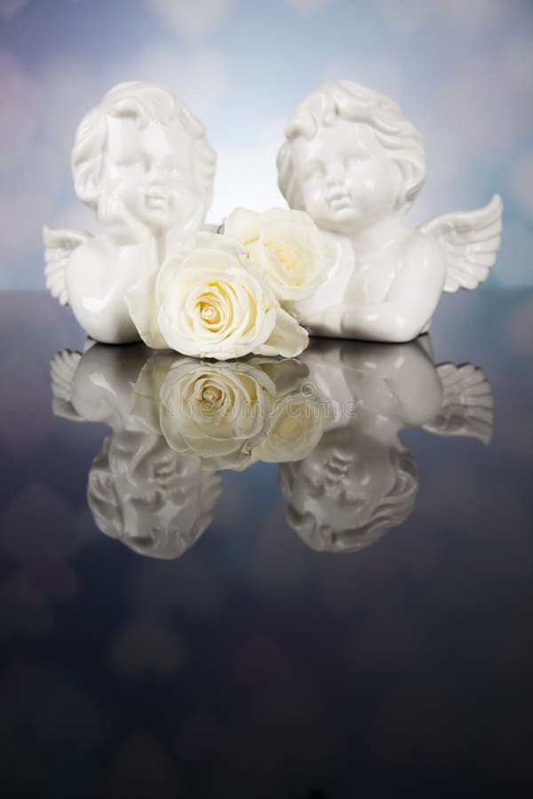 Ange, Saint-Valentin Heureuse, Fond De Coeur Image stock - Image du ...