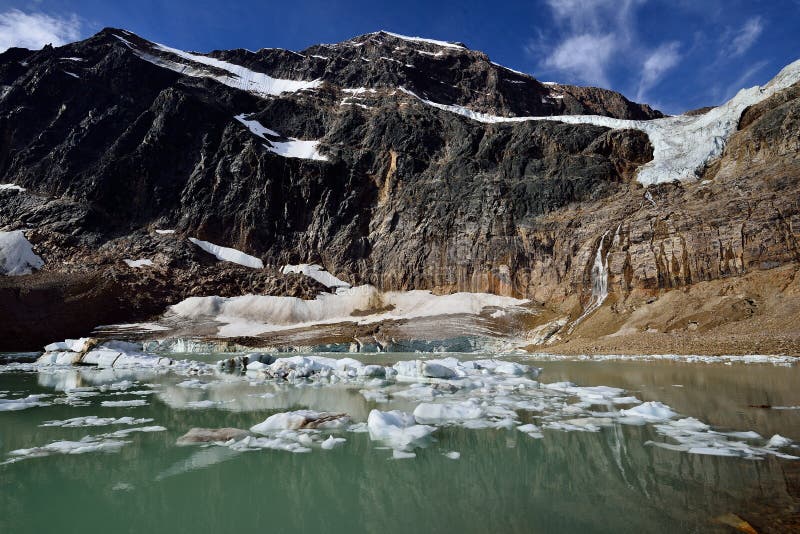 Angel Glacier Mount Edith Cavell Stock Image - Image of park, edge ...