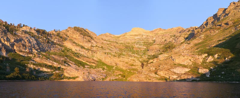Angel Lake at Sunrise stock image. Image of greys, lake - 98323401