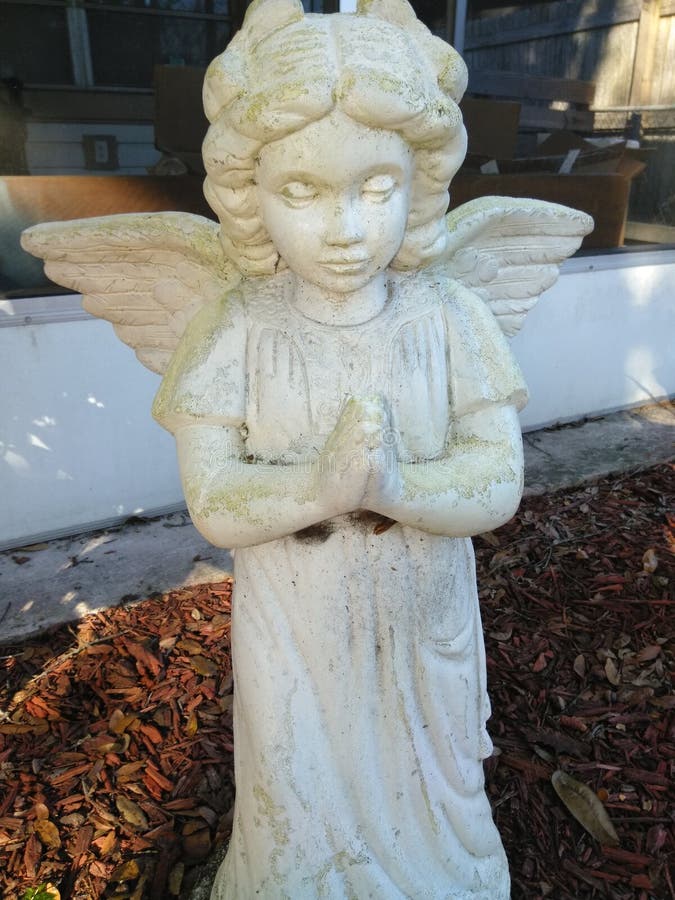 7,086 Angel Orando Fotos - Libres de Derechos y Gratuitas de Dreamstime