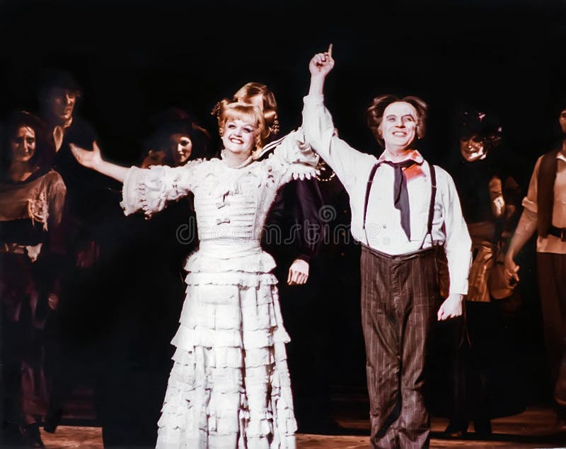 Angela Lansbury and Len Cariou on Broadway Editorial Image - Image of ...