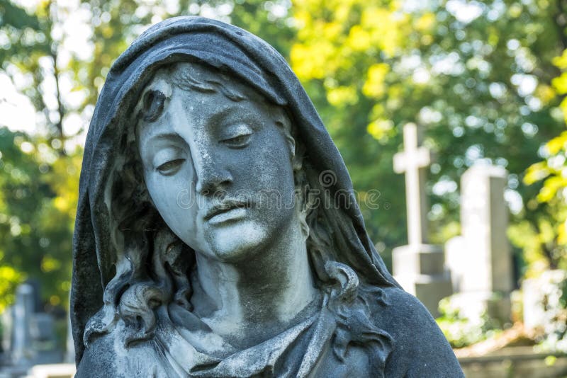 Angelo grave immagine stock. Immagine di tomba, graveyard - 101816305