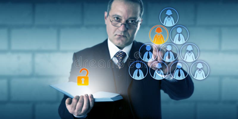 Angestellt-Datei Stunde Direktorn-Unlocking Access To an Stockfoto ...