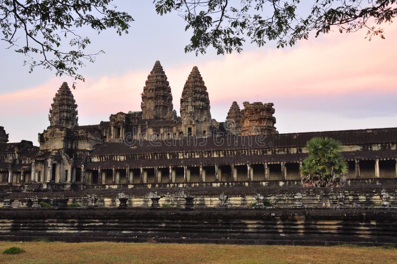 Angkar Wat stockbild. Bild von religion, buddhismus, historisch - 35265233