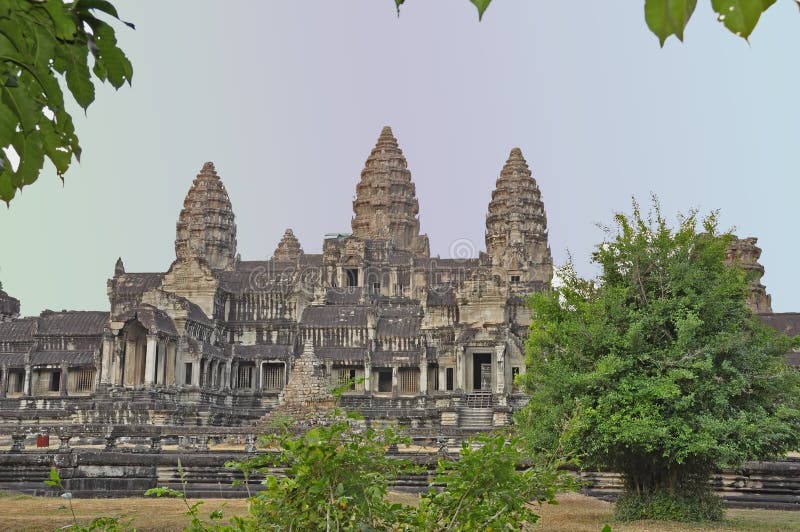 Angkar Wat imagem de stock. Imagem de escultura, templo - 38119945