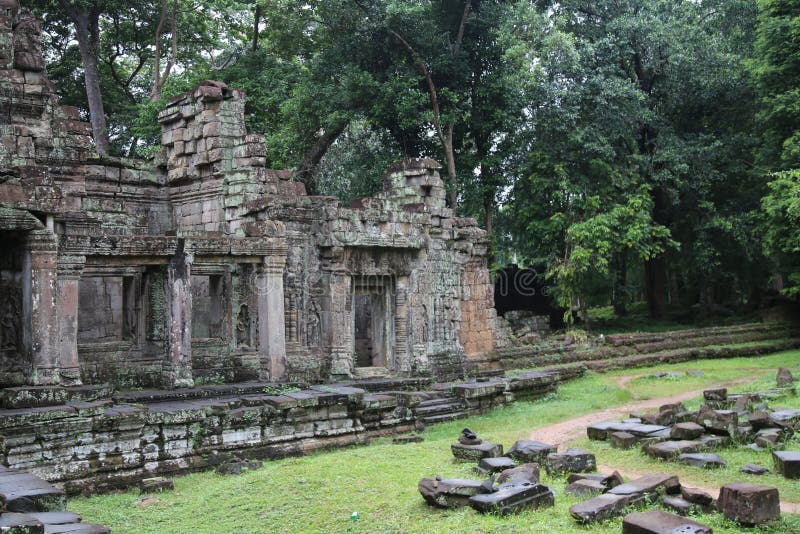 Angkor Ruins stock photo. Image of reap, oriental, unesco - 100857566