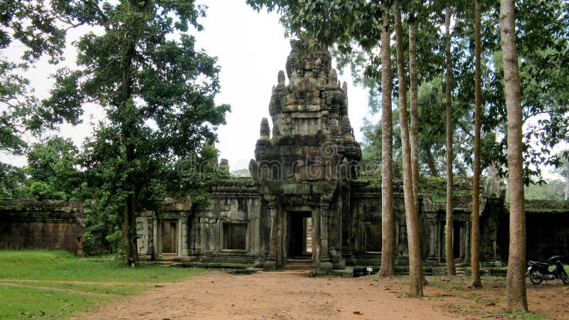Angkor Thom temple stock image. Image of entrance, forest - 53349503