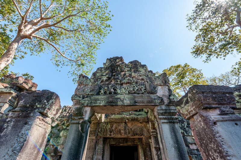 Angkor Wat building stock image. Image of khmer, jungle - 83352461