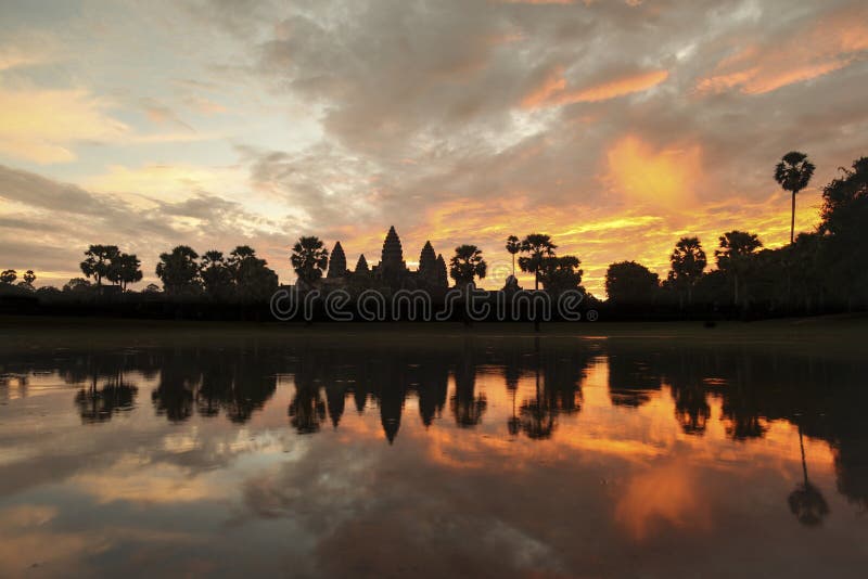 Angkor Wat sunrise stock photo. Image of landmark, angkor - 83071250