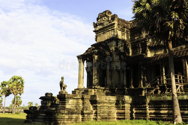 Angkor Wat temple building stock photo. Image of nature - 129880416