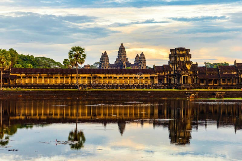 Angkor Wat Temple Reflecting in Water before Sunset Stock Image - Image ...