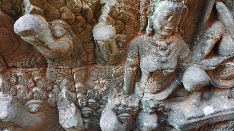 Angkor wat wall figures stock photo. Image of temple - 114145038