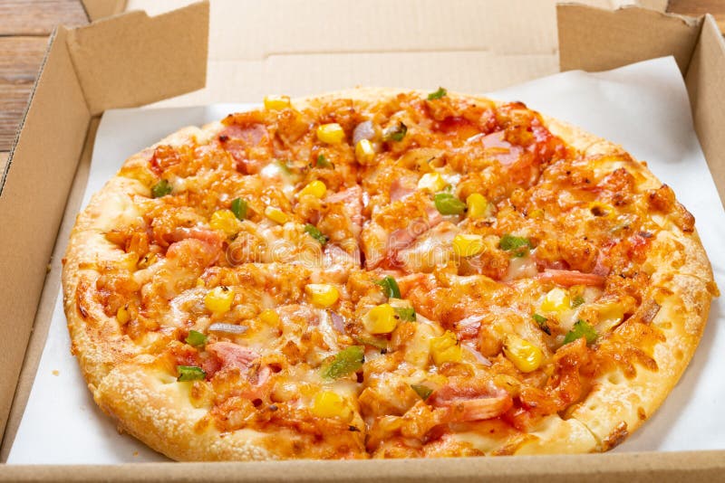 Fresh Pizza with Bacon Toppings in a Box Stock Image - Image of yummy ...