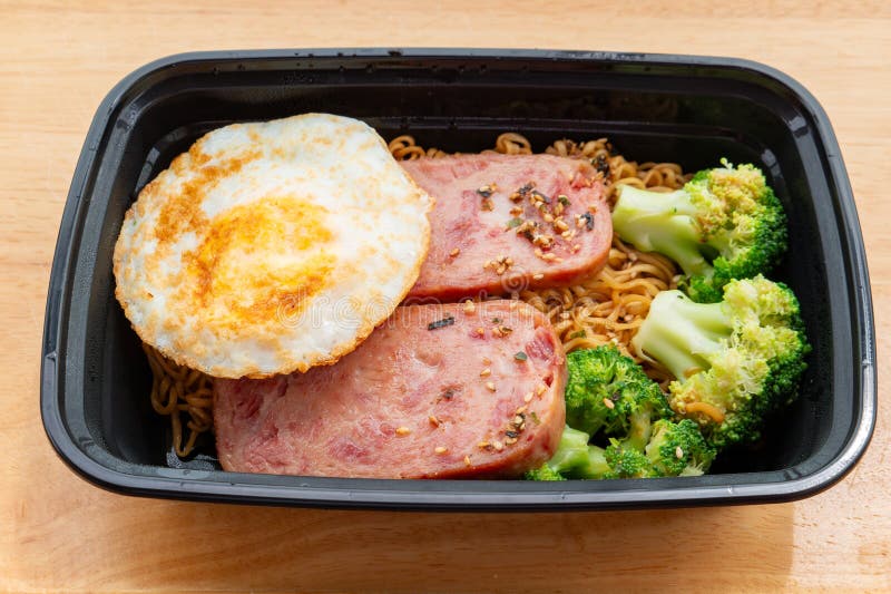 Take-out Fast Food of Egg with Noodles at Horizontal Composition Stock ...
