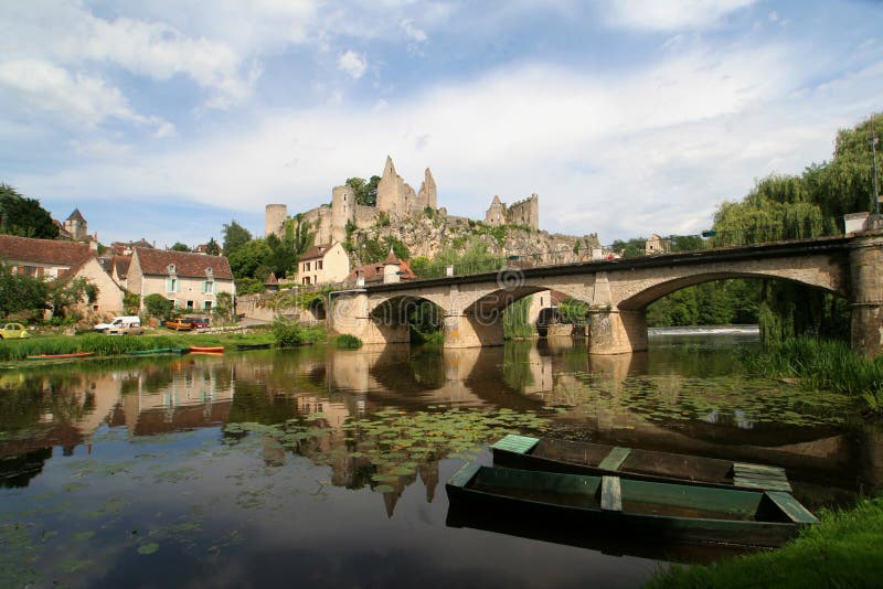 Angles-sur-Anglin stock photo. Image of bridge, travel - 8548158