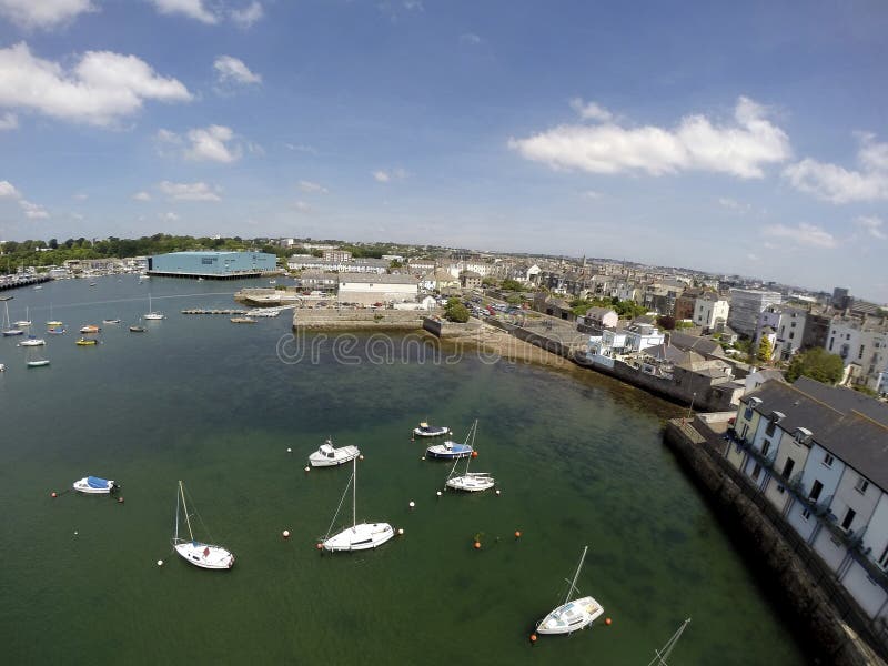 Angra Plymouth De Stonehouse Na Costa Sul De Devon, Inglaterra ...
