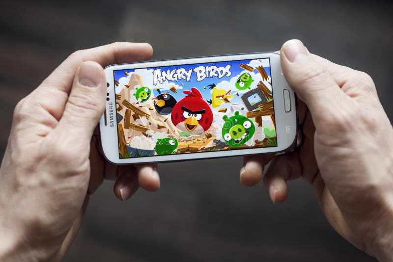 Angry Birds Application Game Editorial Photo - Image of birds, enjoy ...