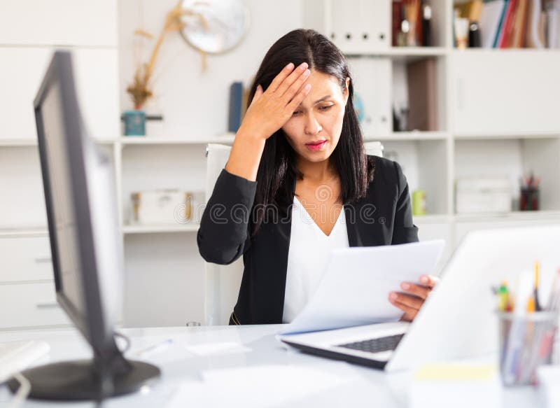 Angry Female Manager Experiencing Emotions in Office Stock Image ...