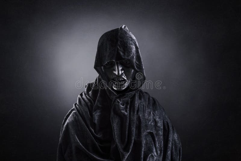 Scary Figure in Hooded Cloak Stock Photo - Image of evil, mask: 139267134