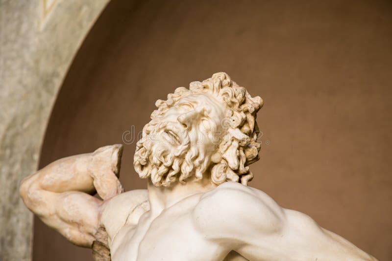 Italian Art : Baby Angel Statue Editorial Photo - Image of angel ...