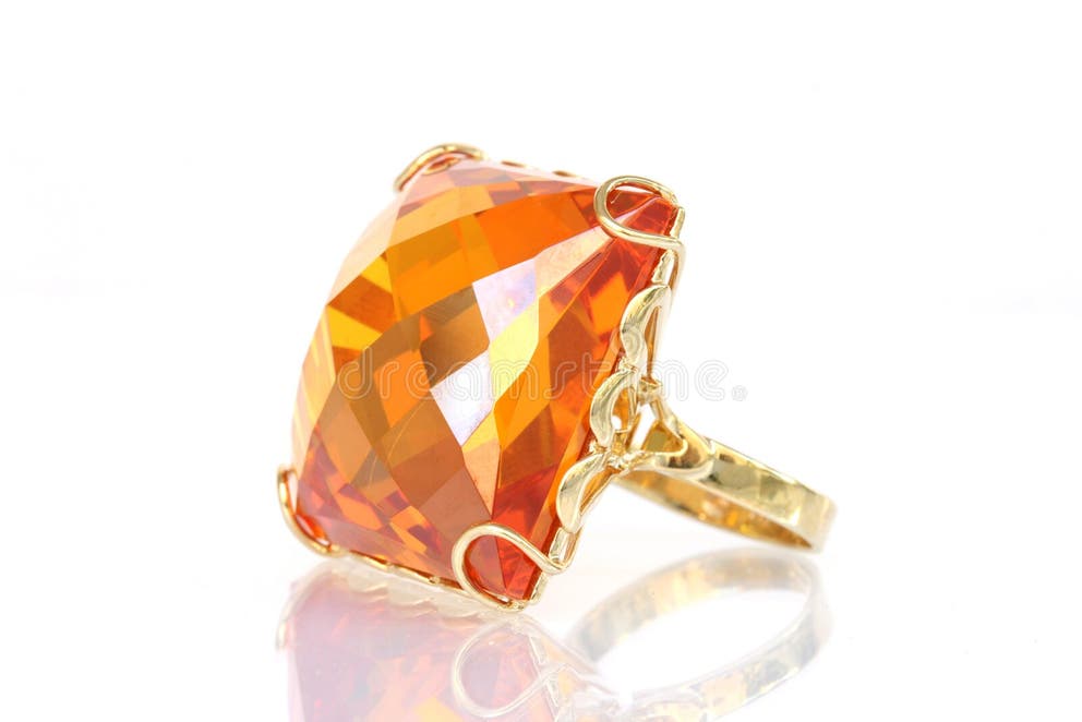 Anillo de la gema foto de archivo. Imagen de grande, corte - 6665706