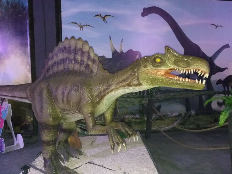 Dino parc editorial image. Image of parc, dino, nature - 125730340