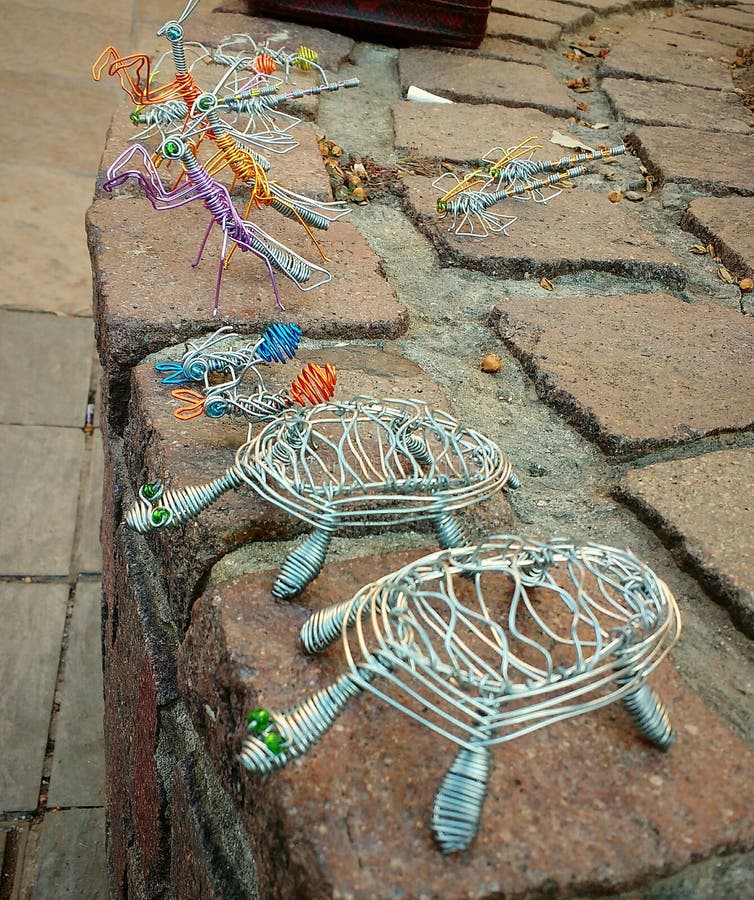 Animales Hechos Del Alambre Imagen de archivo - Imagen de animales ...