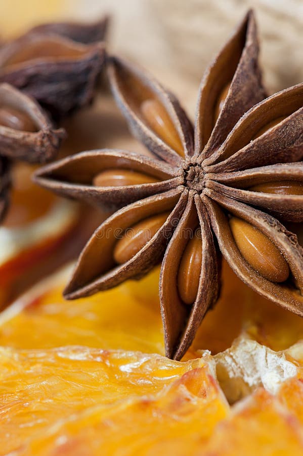 Anissterne stockbild. Bild von nahrung, frucht, vorstand - 37839643