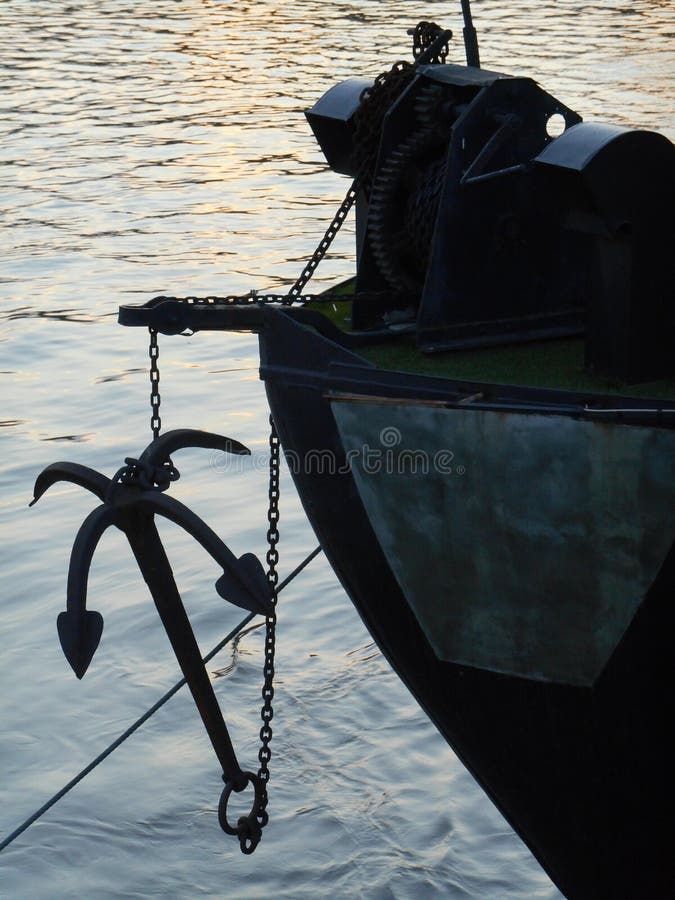 Het Anker Van De Boot Van Het Dok Stock Foto - Afbeelding bestaande uit ...
