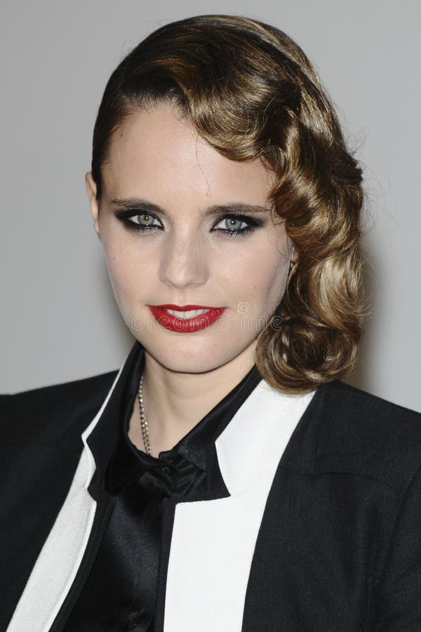Anna Calvi editorial stock photo. Image of awards, london - 23574028