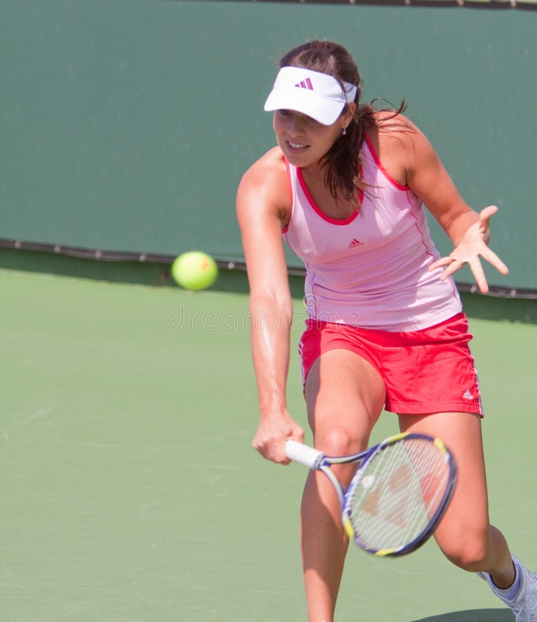 Anna Ivanovic Bij 2009 BNP Open Paribas Redactionele Stock Foto - Image ...