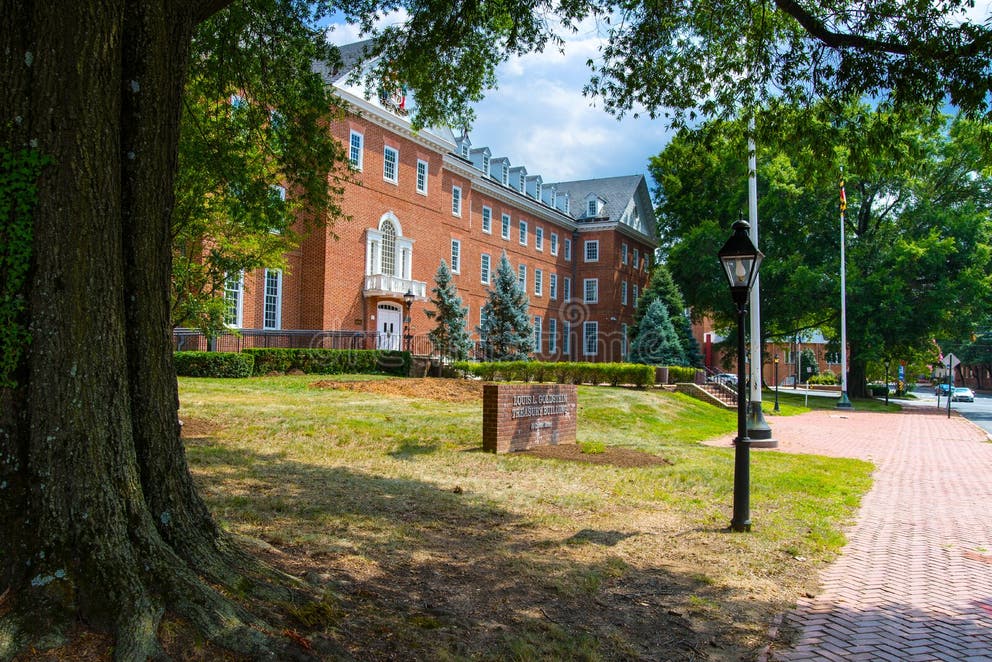 View of the Treasury Building in Old Annapolis Editorial Photography ...