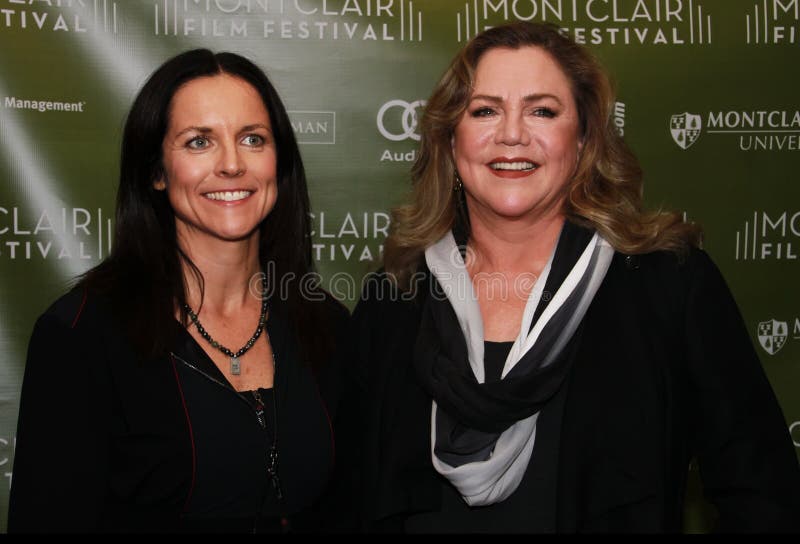 Anne Renton and Kathleen Turner Editorial Photo - Image of ...