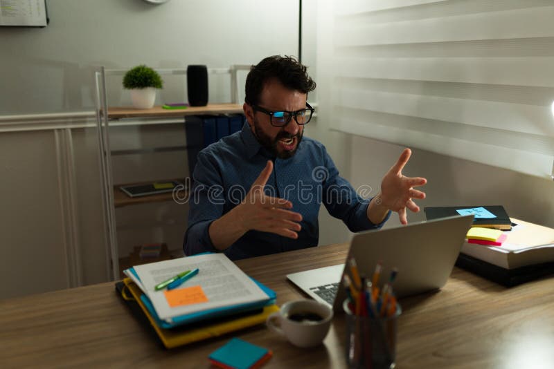 Annoyed Man Yelling at the Computer Stock Photo - Image of annoyed ...