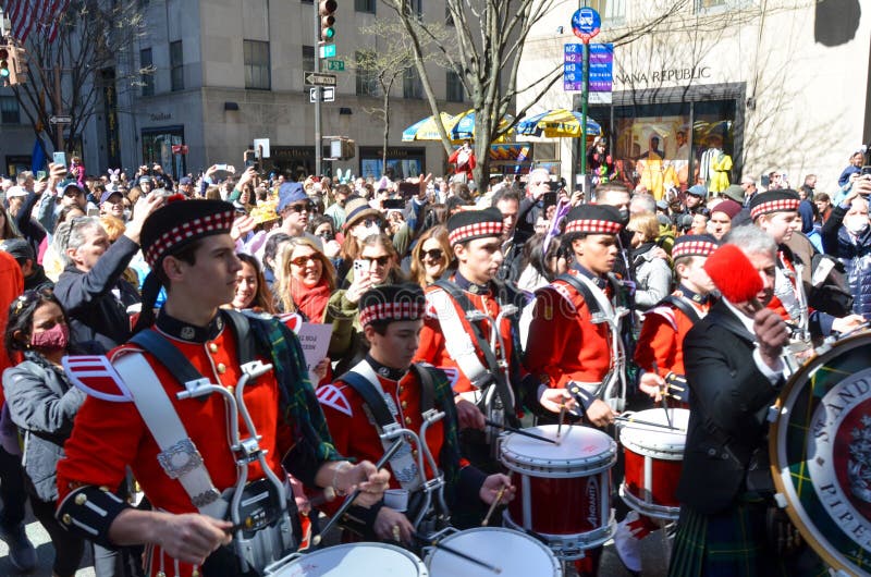 Annual Easter Parade in New York City Editorial Image - Image of parade ...