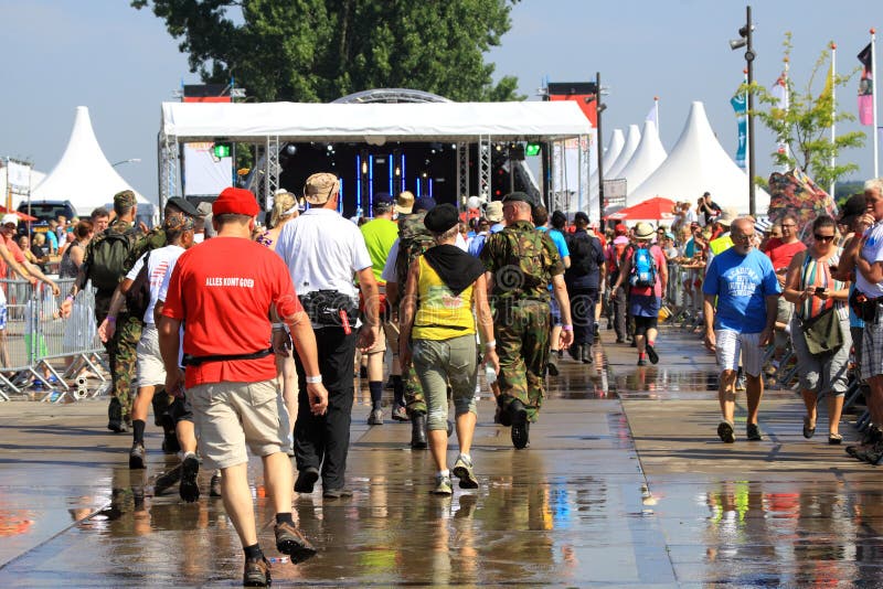 An Annually Recurring Large Walking Event Editorial Photography - Image ...