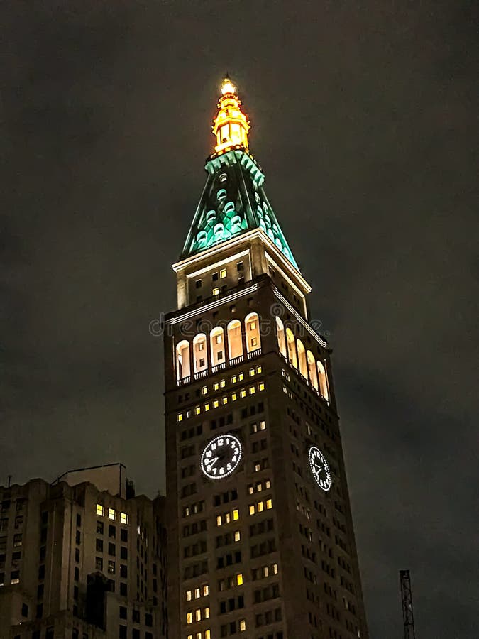 Another Ordinary Night in NYC. Editorial Photography - Image of closeup ...