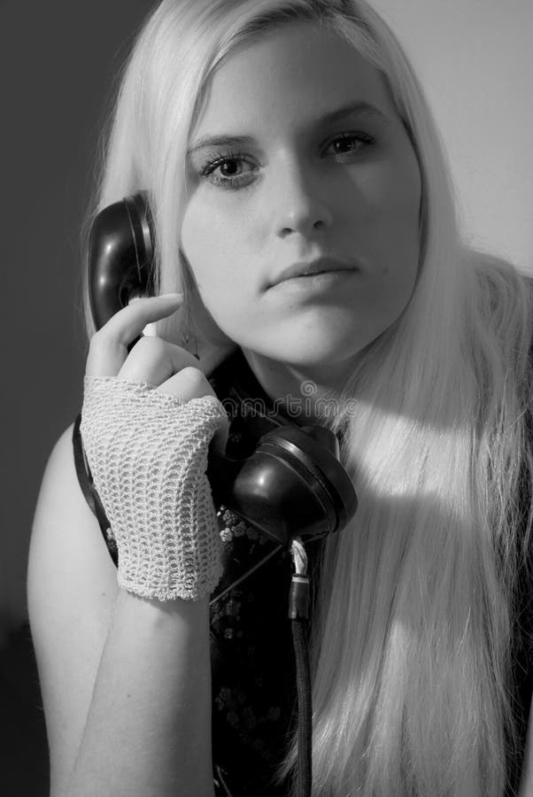 Anrufen der Frau stockbild. Bild von digital, person - 31187031