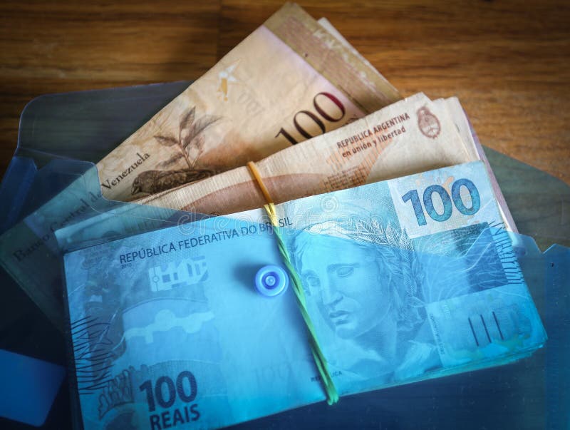 Ansicht Der Brasilien-Geld Reais Stockbild - Bild von geld, amerika ...