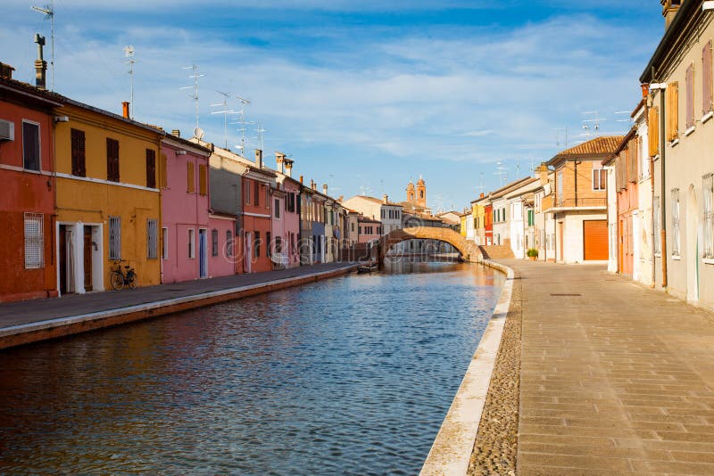 Ansicht Von Comacchio, Ferrara, Italien Stockbild - Bild von dach ...